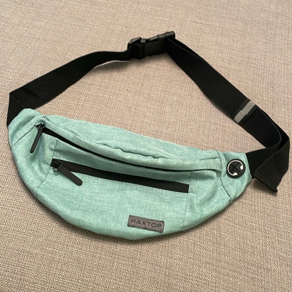 Maxtop | Bags | Maxtop Large Unisex Crossbody Waist Pack Fanny Pack ...